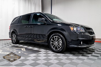 Parks Superior - Funeral Vehicles Hearses & Limos - New & Pre-Owned